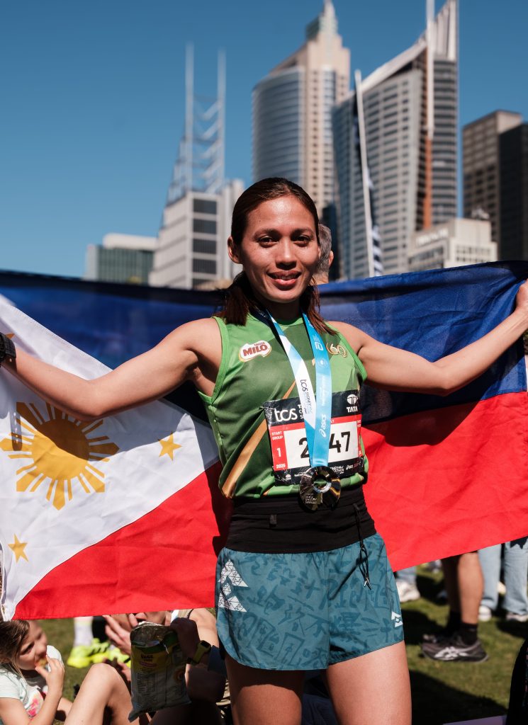 MILO® Marathon King and Queen carry Filipino Flag at the Sydney ...