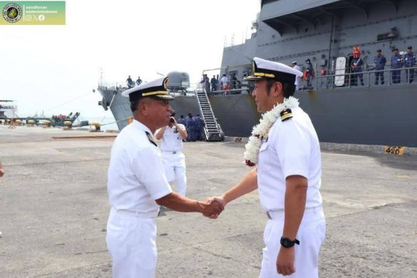 Japanese destroyer JS Ikazuchi docks in Davao City for three-day port ...